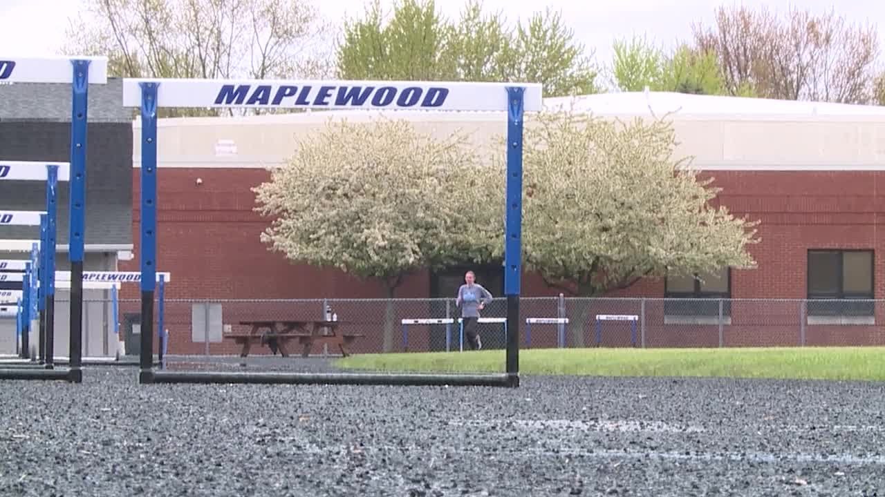 Maplewood Rockets 4-time state champion eyes gold again - YouTube