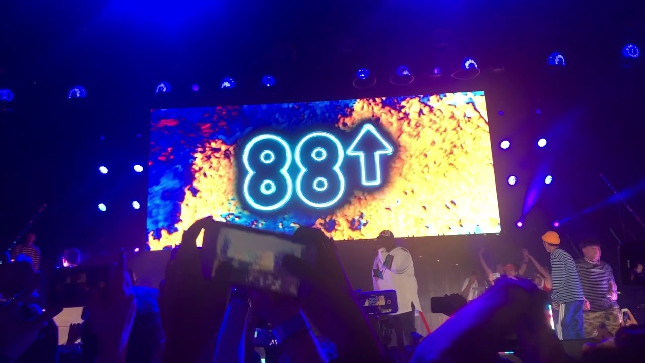 88rising Tour @ Pier 17 New York 88rising Members Midsummer Madness ...