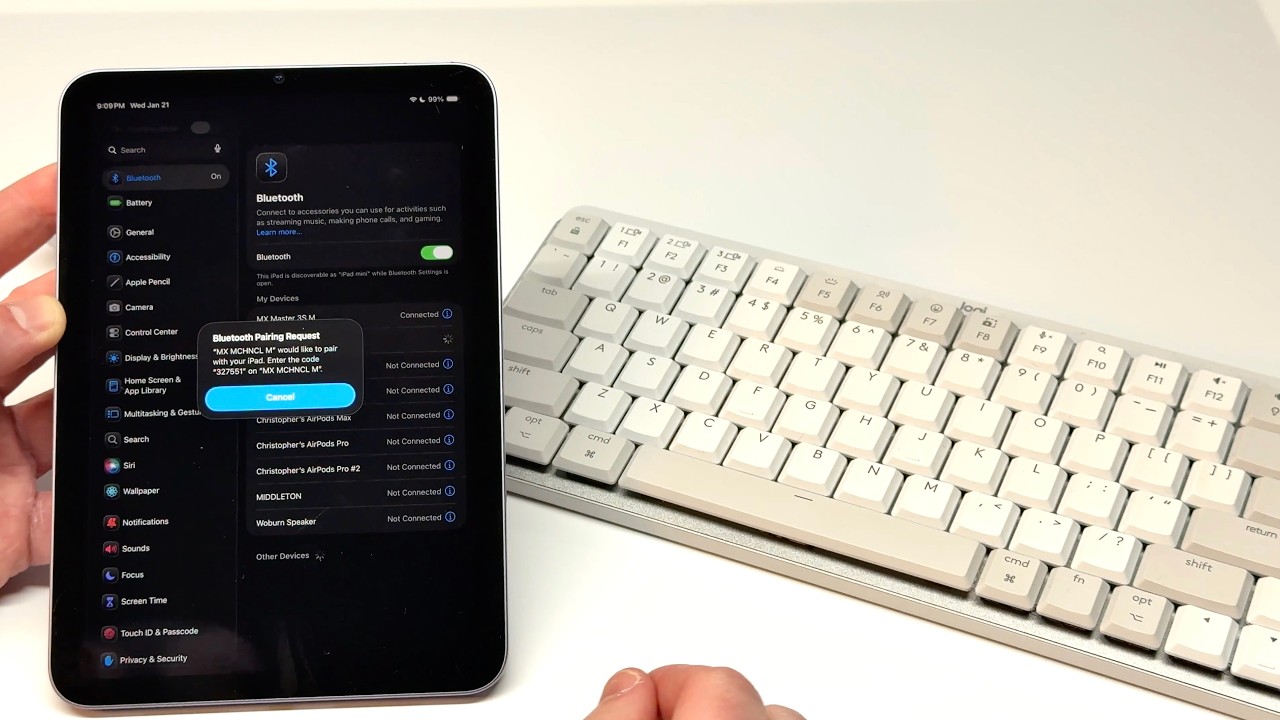 iPad Mini - How to Connect Keyboard - YouTube