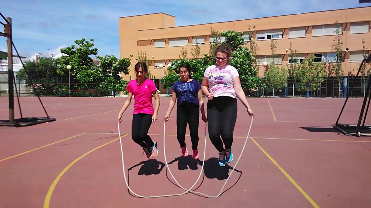 Combas individuales cooperativas con 2º ESO - YouTube