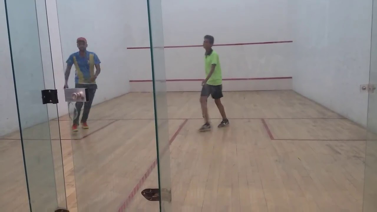 Squash practice - YouTube