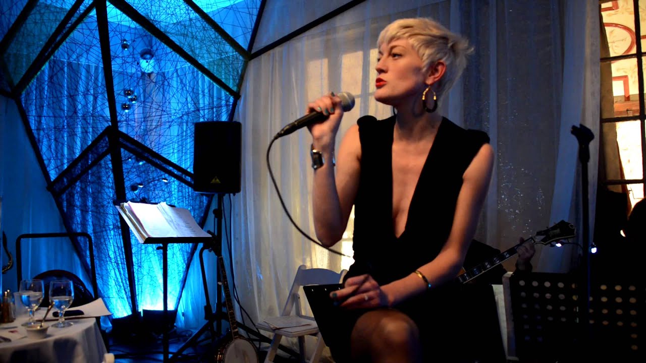 Cici James sings "Help Me Make It Through the Night" by Kris ...