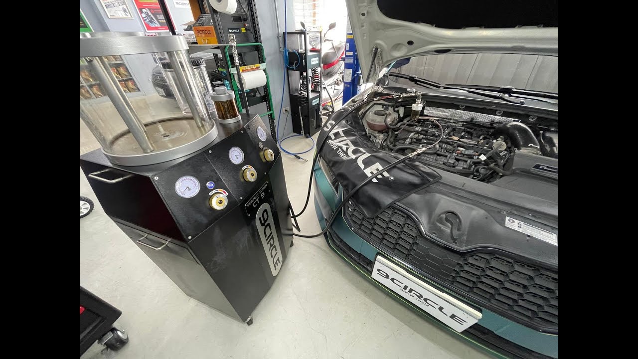 Over 107,000 km 2018 Skoda Superb Combi 2.0 TSI Engine Flush Service by ...
