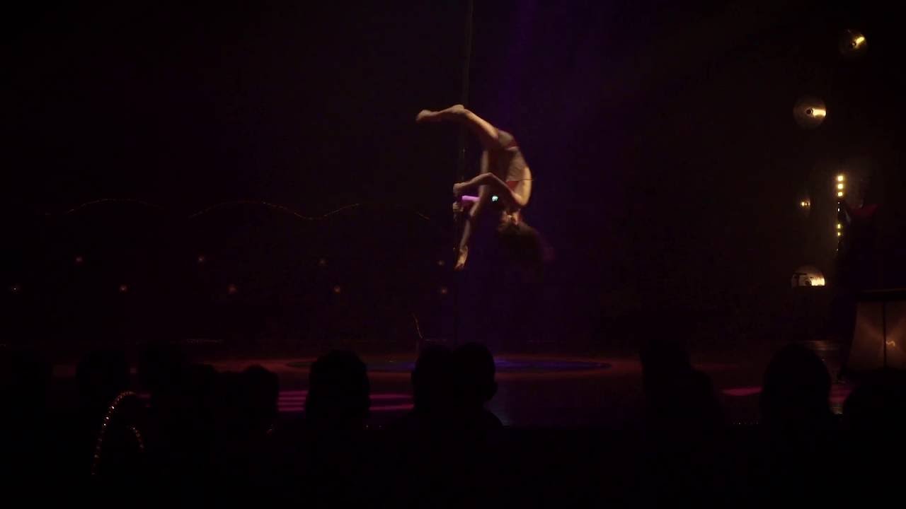Marina Mazepa "Pole Dance" - Ohlala show 2016 - YouTube