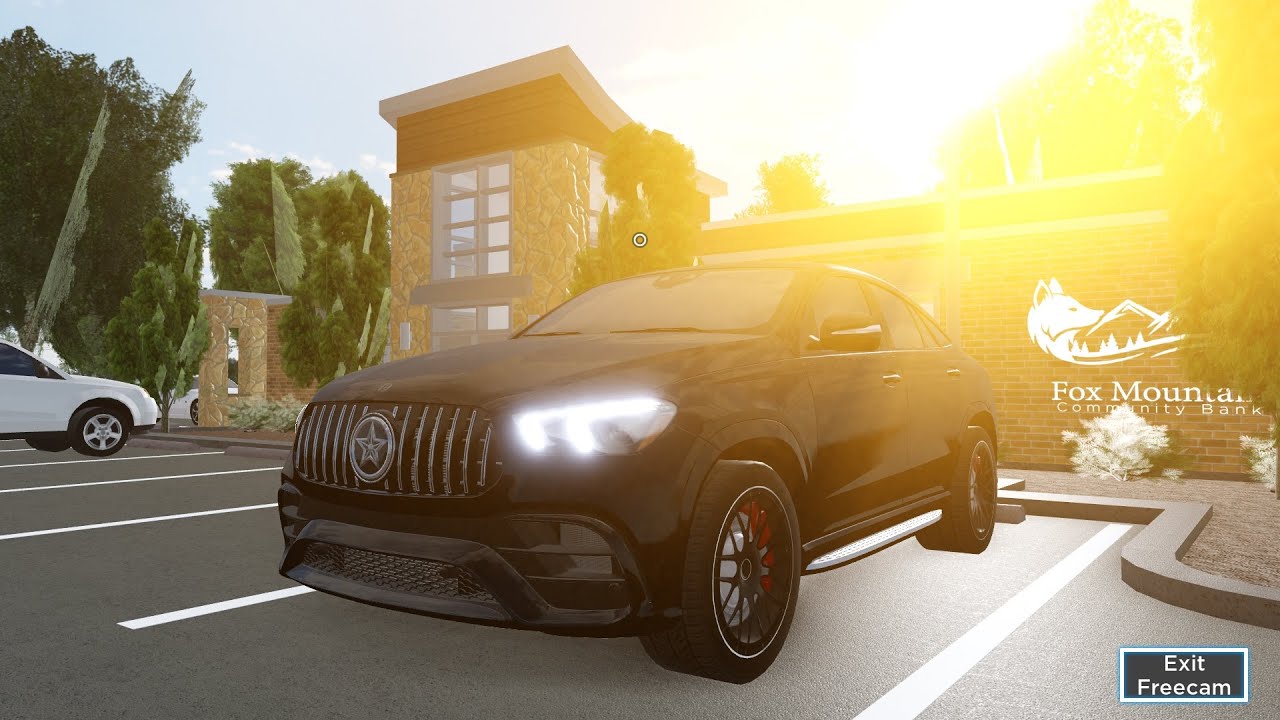 Walk Around on my GLE 63s Coupe | Roblox Greenville - YouTube