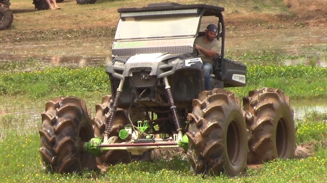 HUGE LIFTED POLARIS RANGER PULLS OUT MUD TRUCK!!! - YouTube