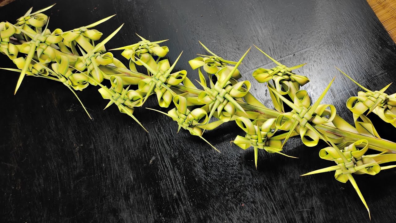 How to make date tree leaf flower bouquet || Palm Flower - YouTube