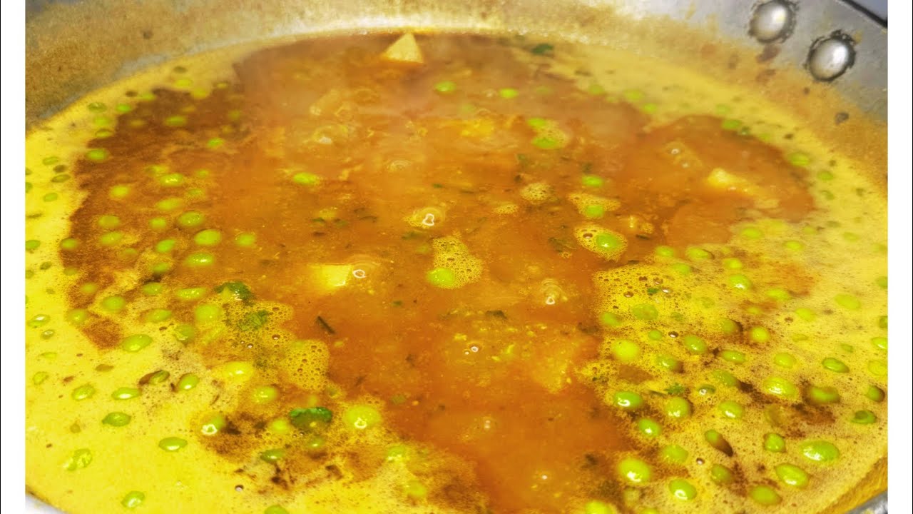 मटर का निमोना | U p style matar ki sabji #greenpeascurry - YouTube