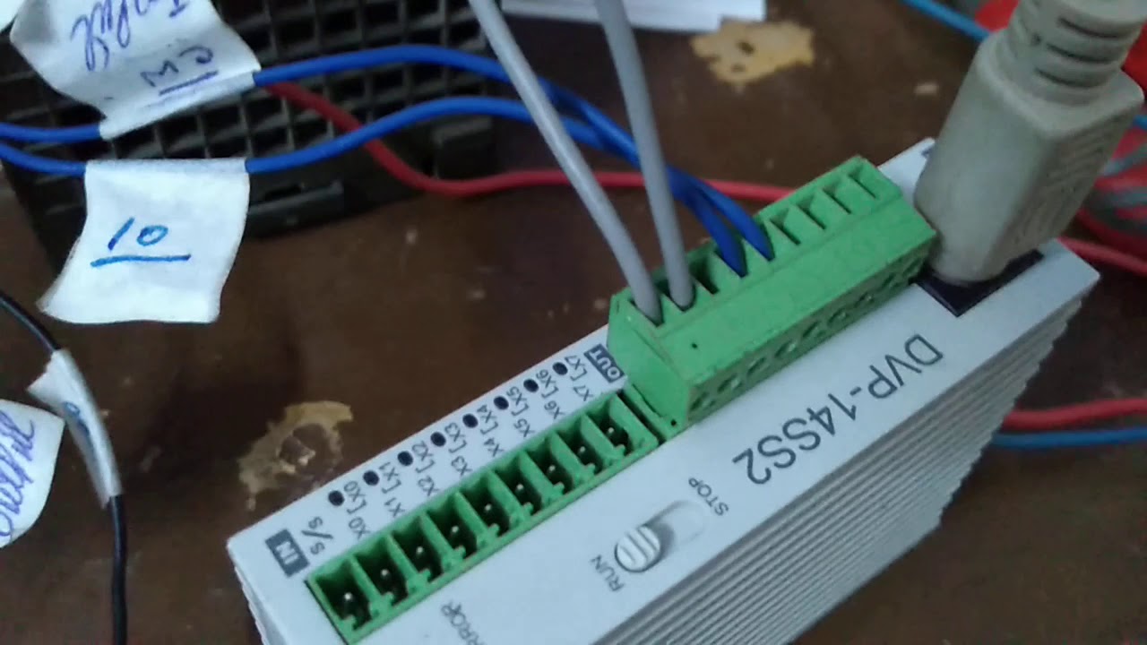 Vexta Stepper Drive with Delta PLC - YouTube