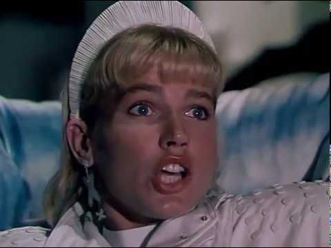 Super Xuxa Contra o Baixo Astral - Tunel do Terror 60fps
