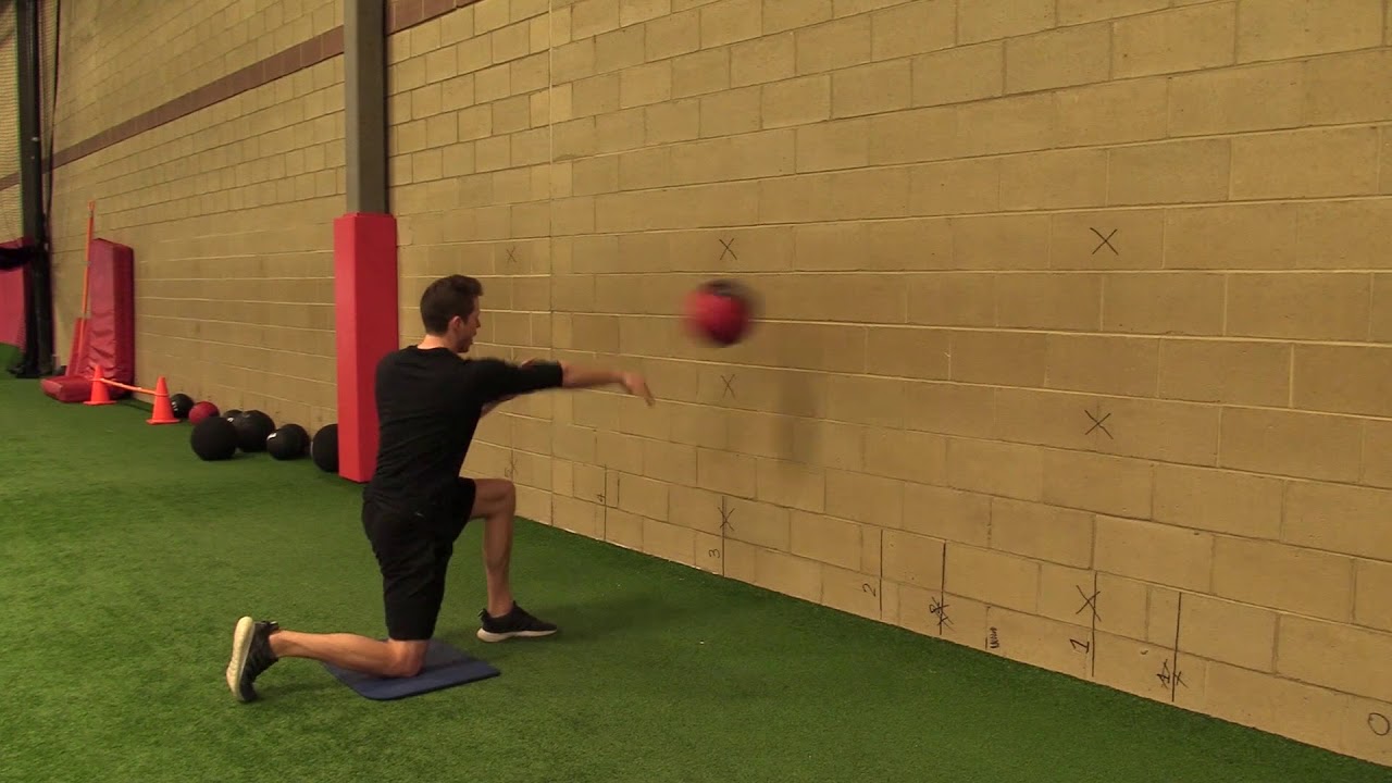 Half Kneeling 1 Arm Chest Pass - YouTube