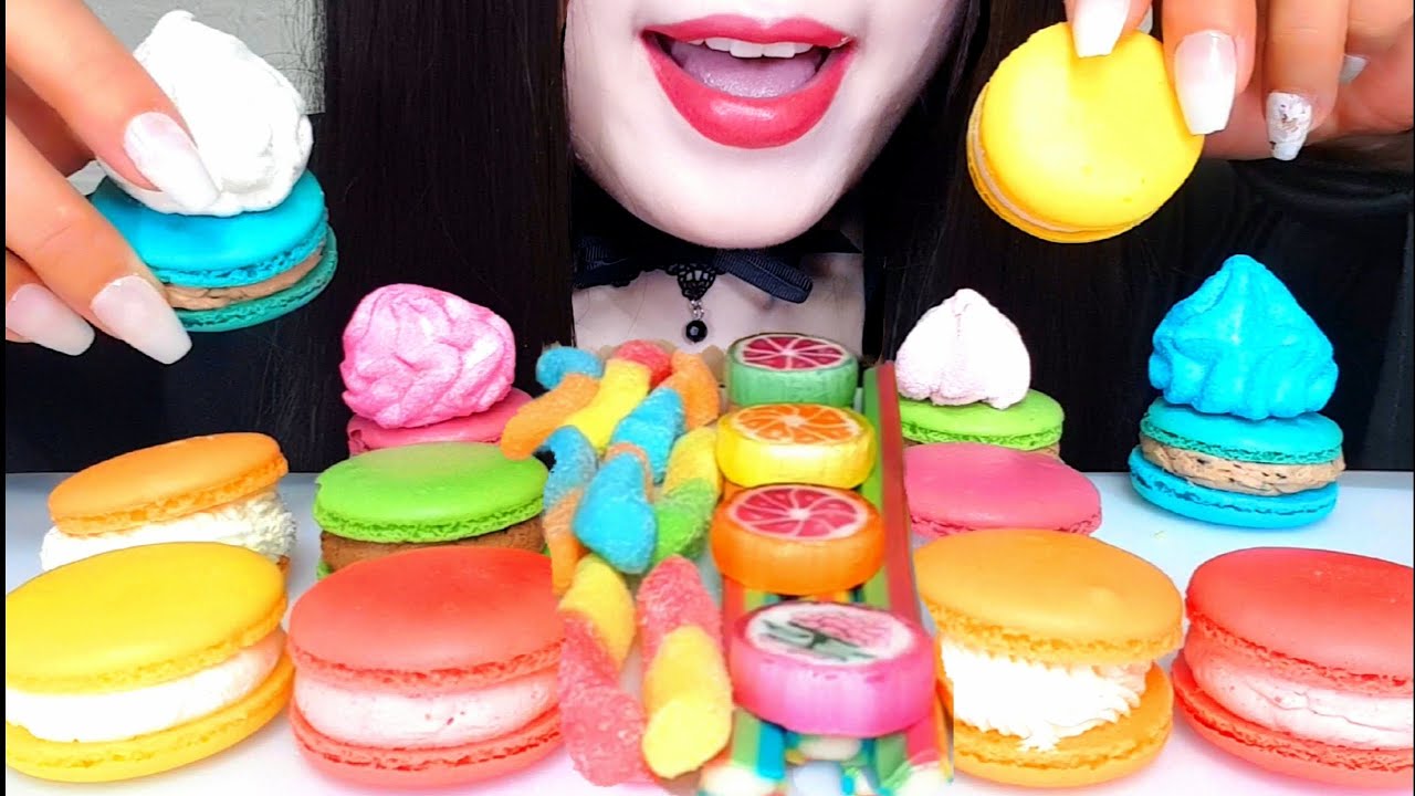ASMR MUKBANG Rainbow Macaron candy Jelly Girl doll story 소녀인형들이야기#3 - YouTube