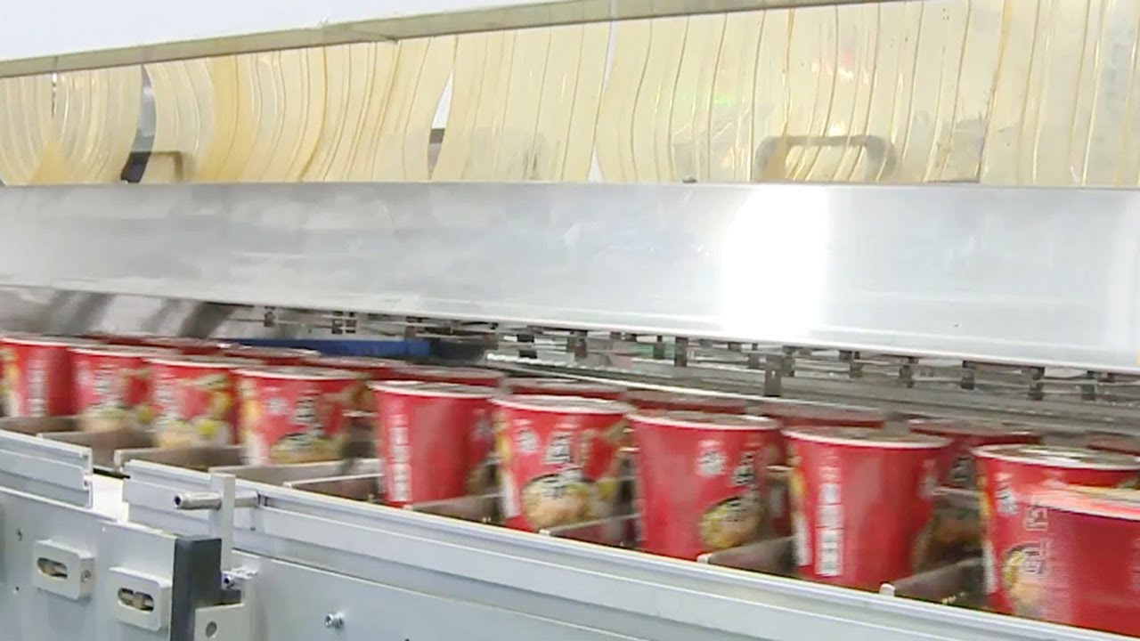 how the instant bowl noodles are made: Inside the Cup noodle making ...