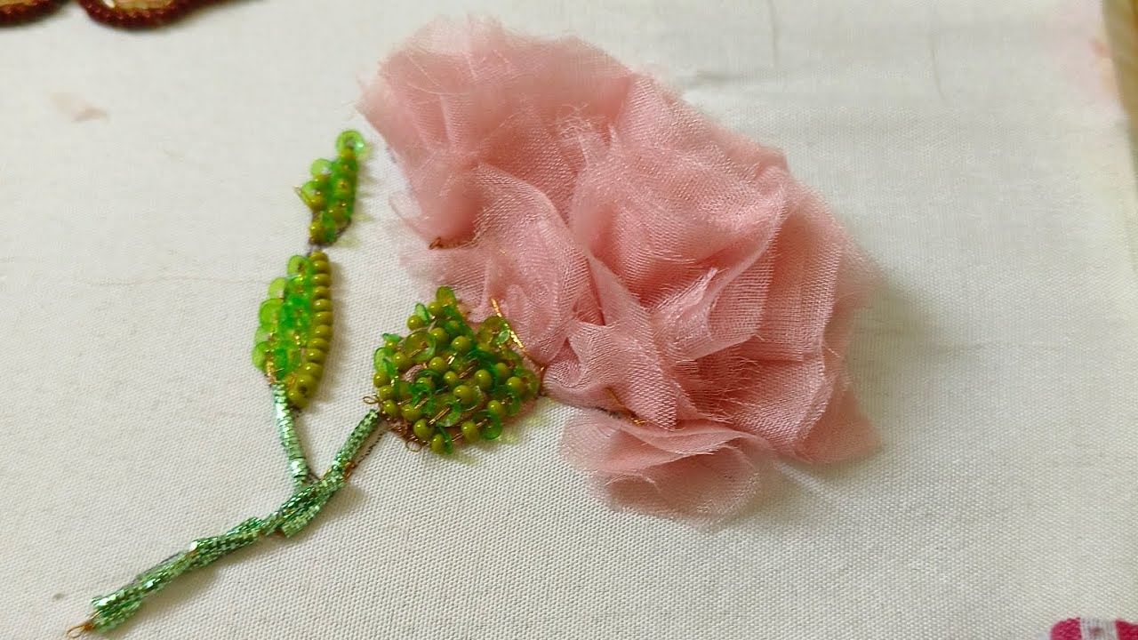 Beautiful flower aari design || Quick and easy flower applique work ...