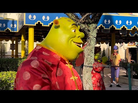 Shrek & Princess Fiona | UNIVERSAL STUDIOS SINGAPORE - YouTube