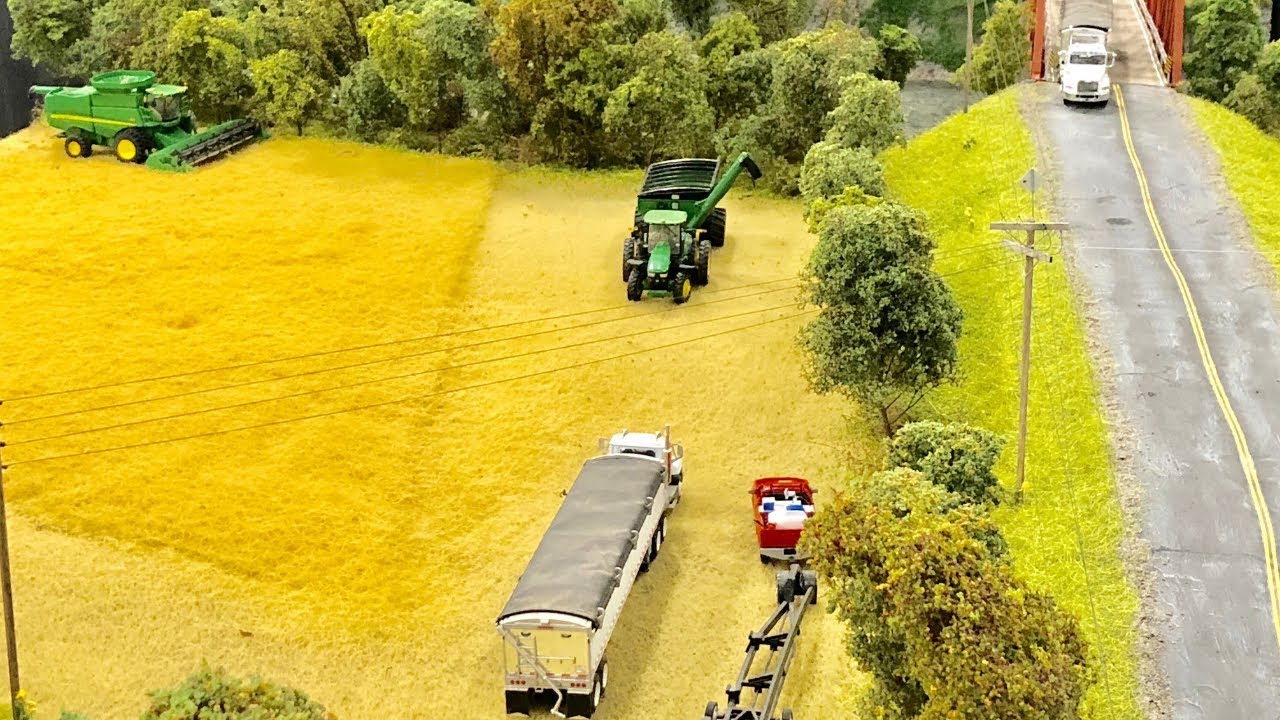 2018 National Farm Toy Show Display Contest 2nd Place: Small Scale ...