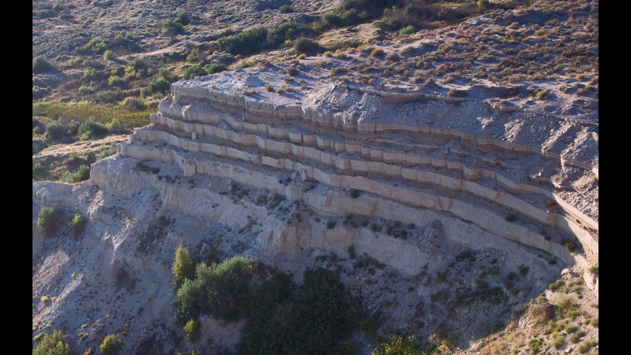 Missoula Flood Rhythmites - YouTube