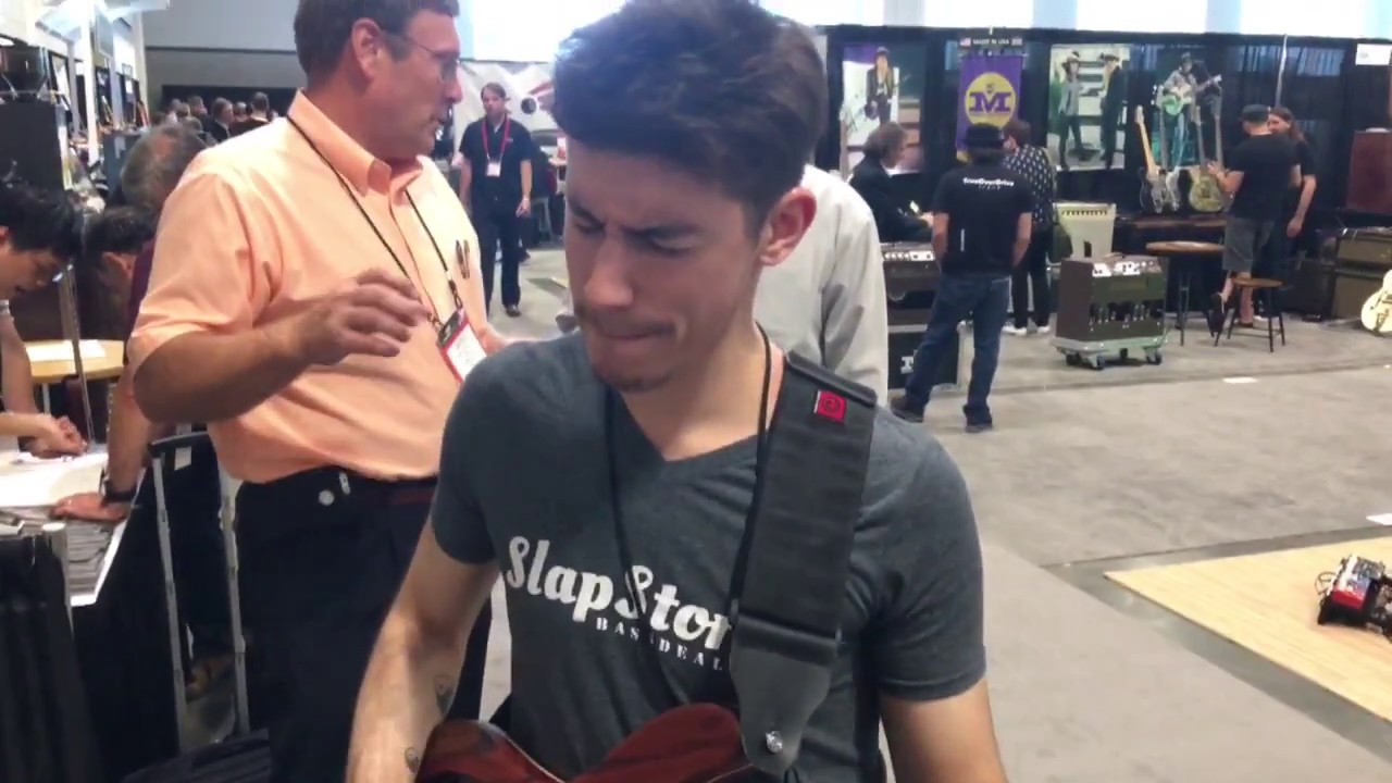 Slap Bass Virtuoso David Vause Demos the Uhland QR-Bass @NAMM - YouTube