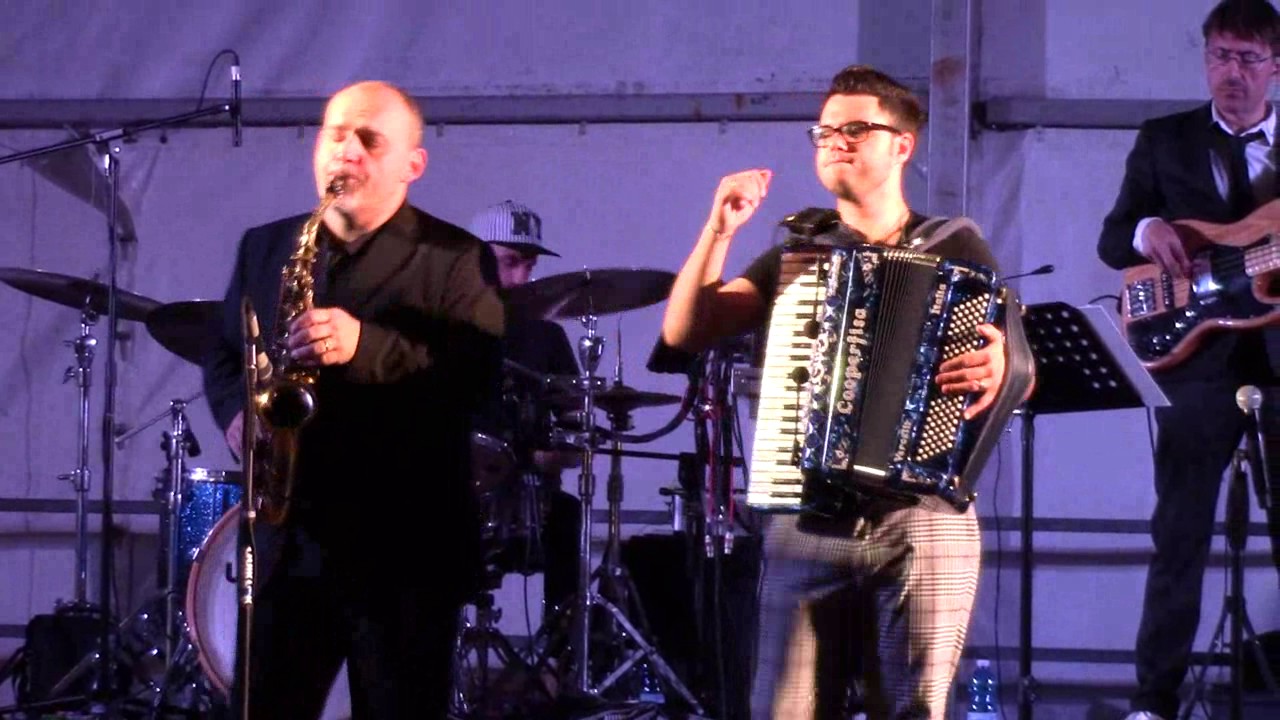 ANNA - MATTEO BENSI & MARCO TAGLIAVINI - YouTube