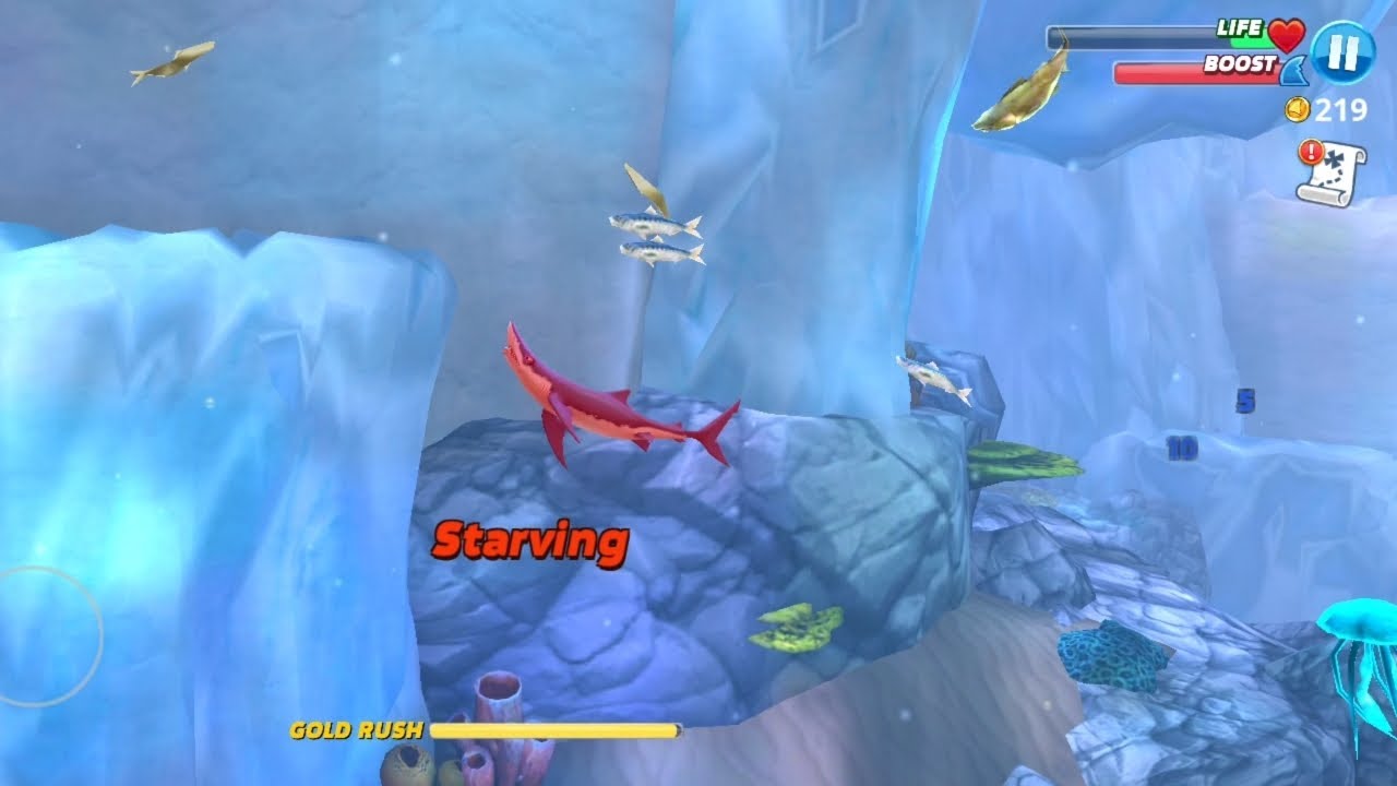 Hungry Shark World 🤪 starving and getting attacked by bigger fish - YouTube