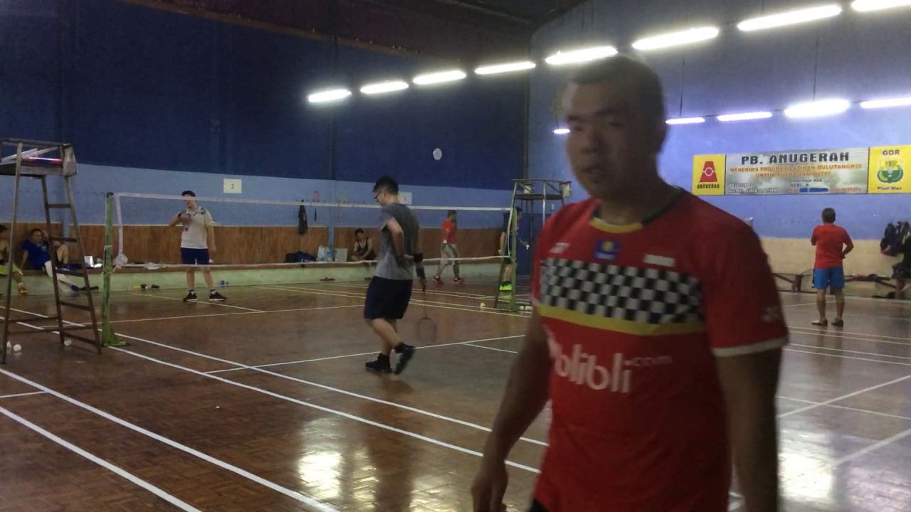 BULGOGI - GOR Pluit Mas - Wilion Michael VS Gunawan Andre - YouTube