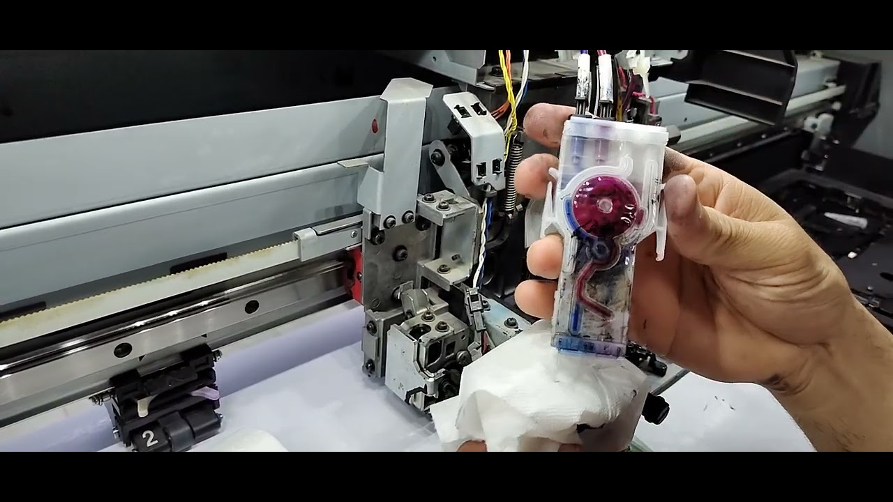 enchendo damper manualmente cjv 150 130 filling damper manually - YouTube