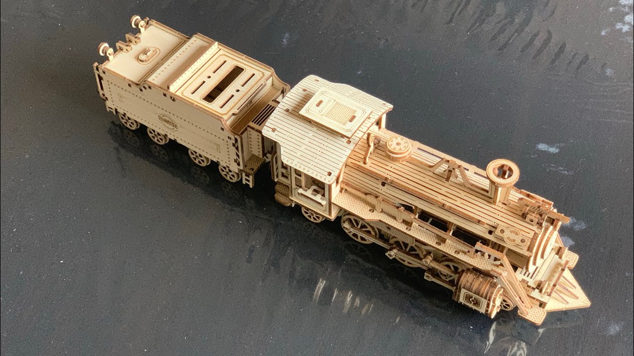 Wooden Steam Train Engine Laser Cutting. - YouTube