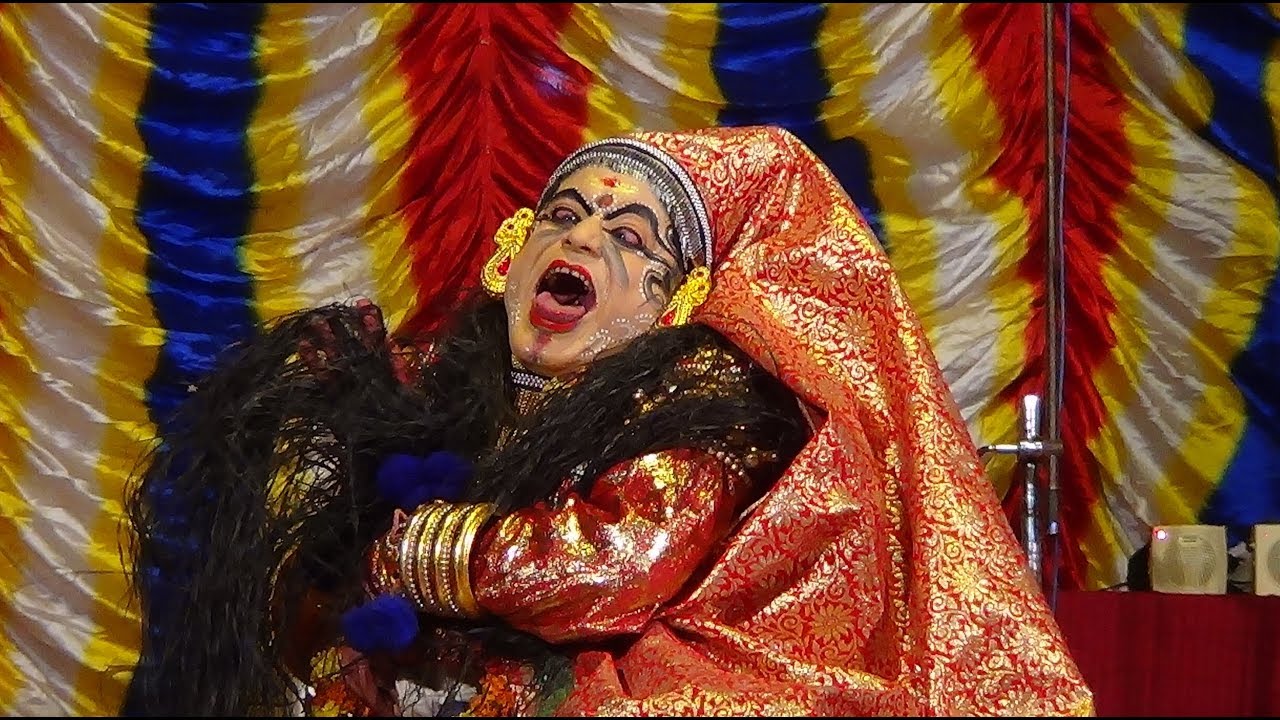 Kathakali -- Poothana Moksham - Poothana Kottakkal Raju mohan - YouTube