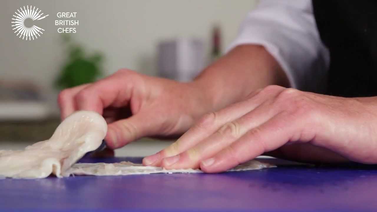 How to skin a fillet of flat fish - YouTube