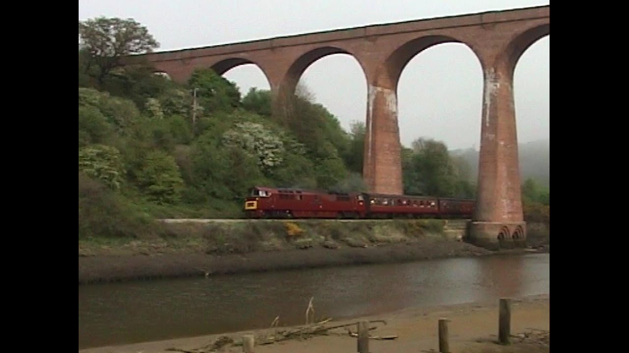 Class 52 D1015 Western Champion the first ever Western to Whitby down ...