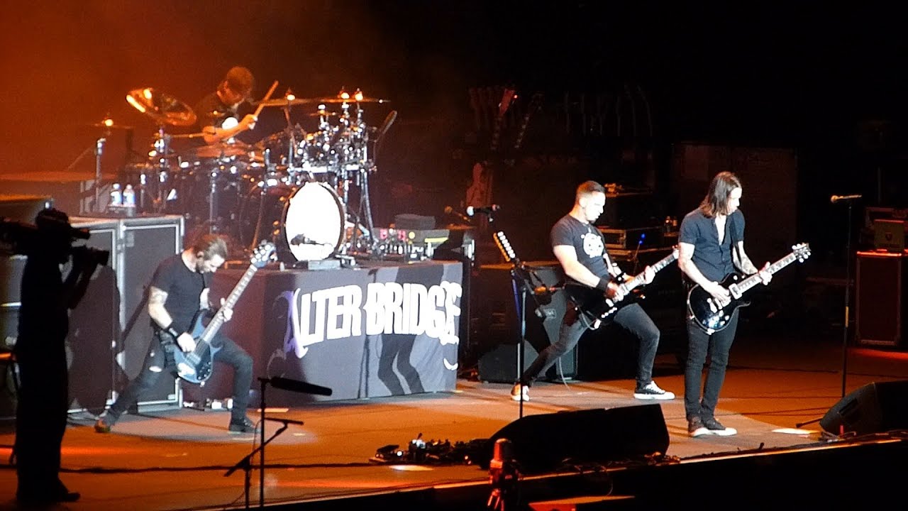 Alter Bridge - Addicted to Pain - 09/21/2017 - Live in Sao Paulo ...