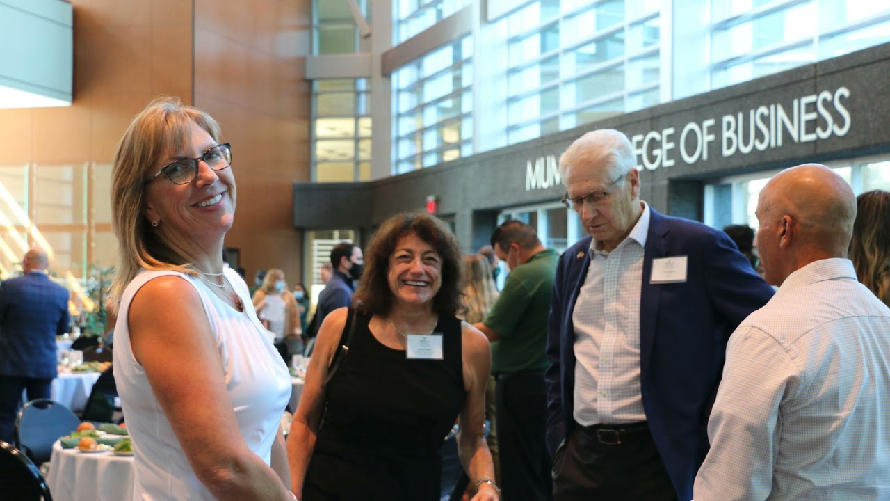 USF Muma College of Business Celebrates Grand Opening of Monica Wooden ...