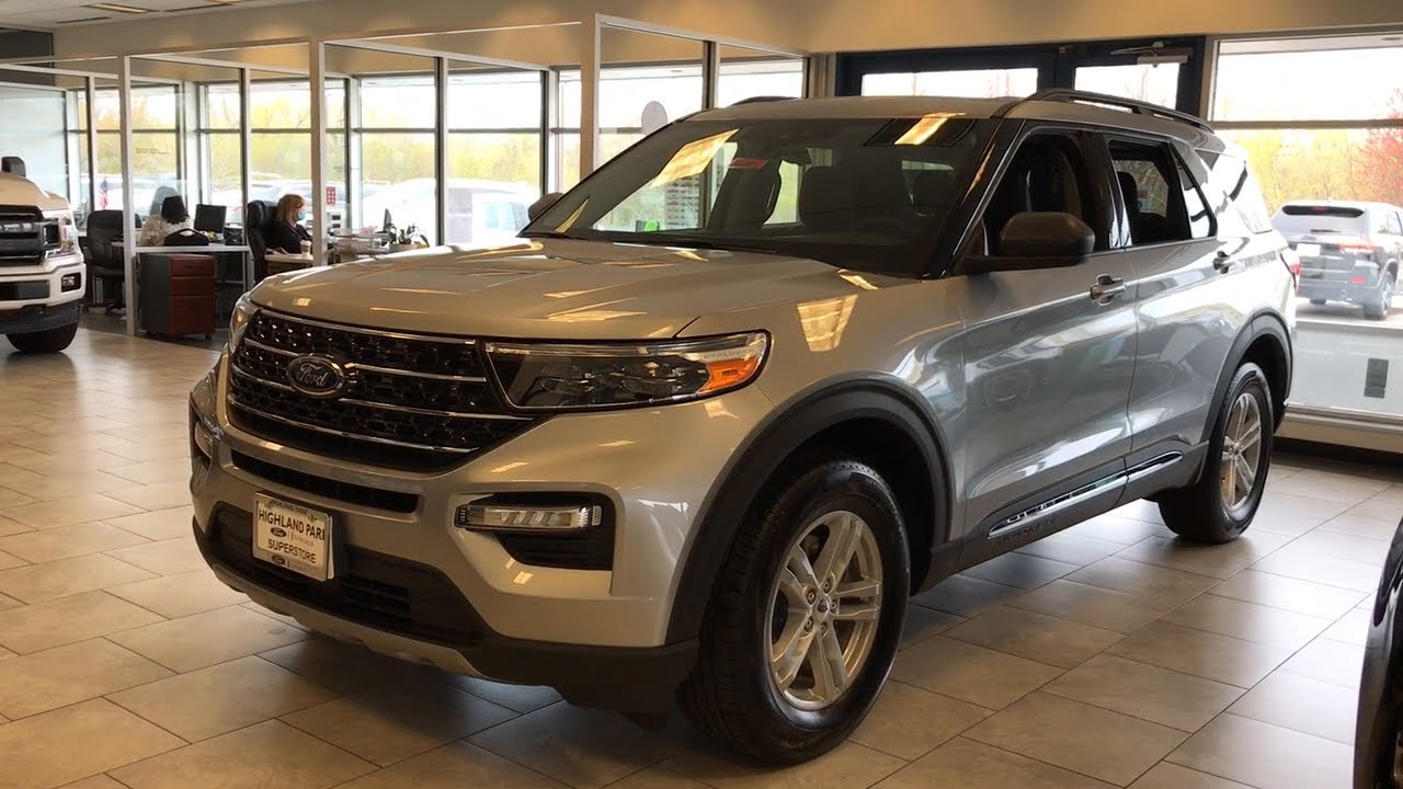 2021 Ford Explorer near me Highland Park, Arlington Heights, Skokie ...