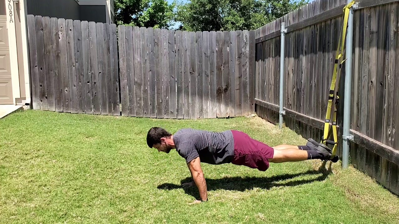 Suspension Trainer Plank Pushups - YouTube