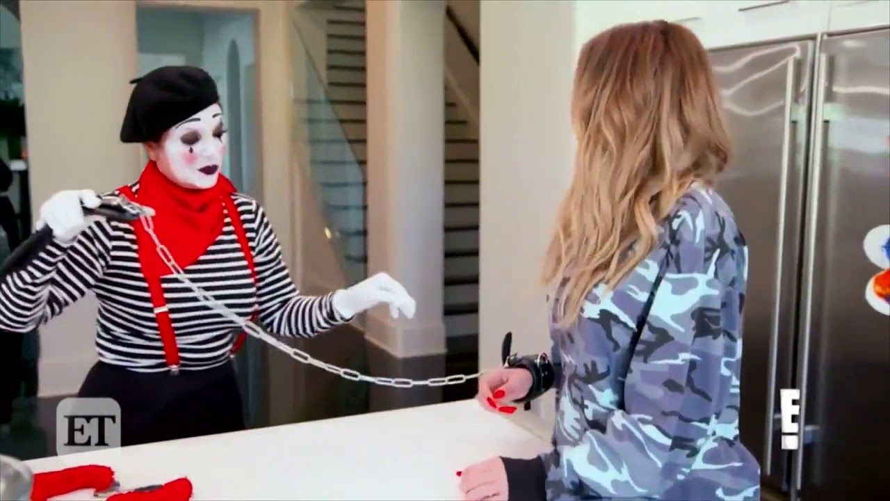180125282 Kris Jenner Dresses Up As A Mime To Prank Khloé - YouTube