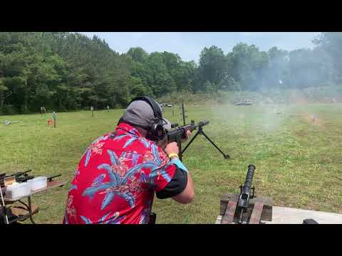 Israeli FALO aka Squad FAL in full auto - YouTube