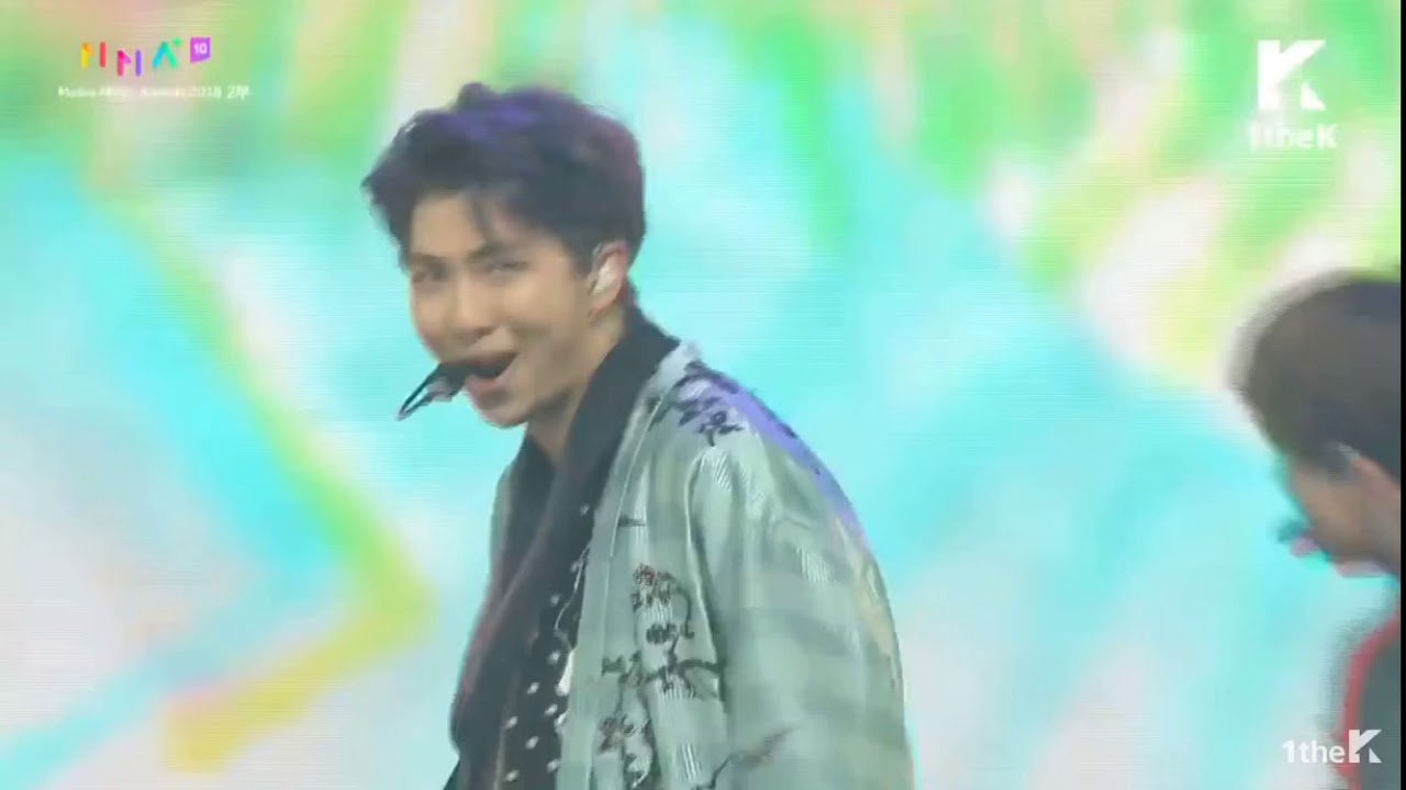 MMA BTS - INTRO + ‘IDOL’ in 2018 Melon Music Awards - YouTube