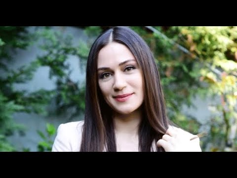 Özge Borak, Kasım Ayında Denize Girdi