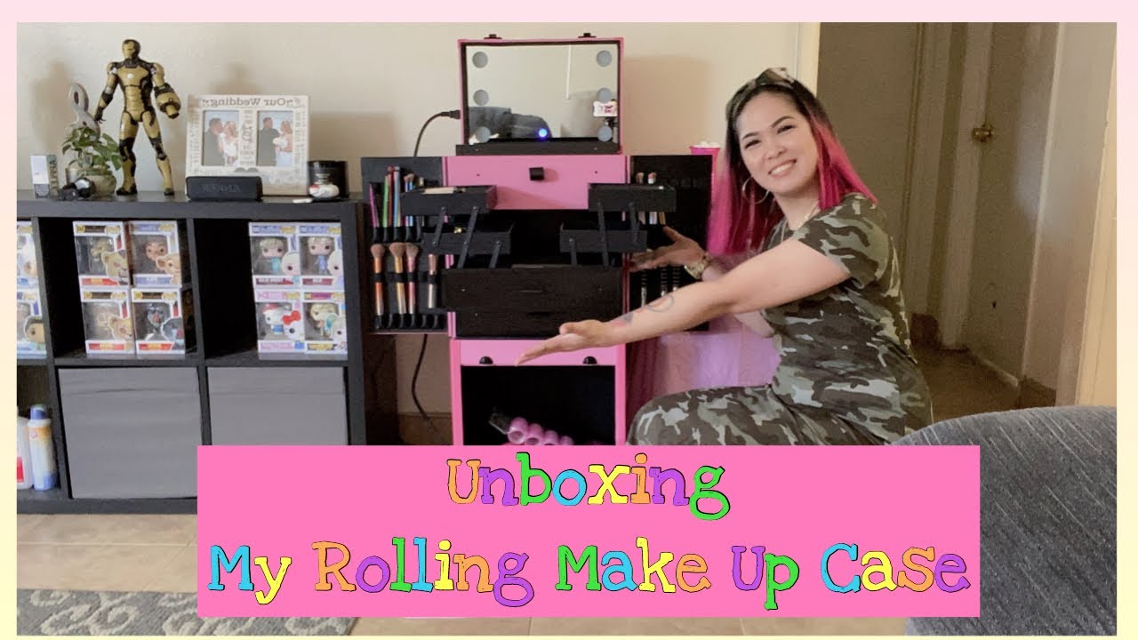 Unboxing My Rolling Make Up Kit - YouTube