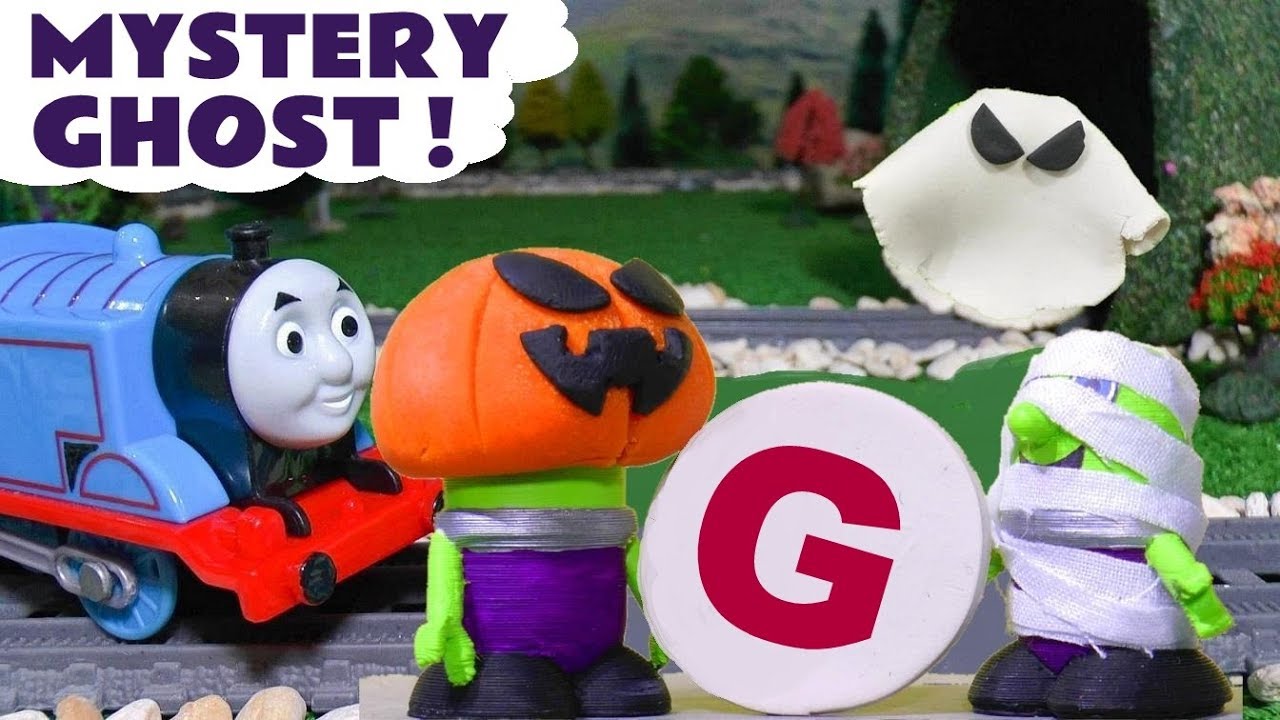 Thomas The Tank Engine Halloween Mystery Tunnel Ghost - YouTube
