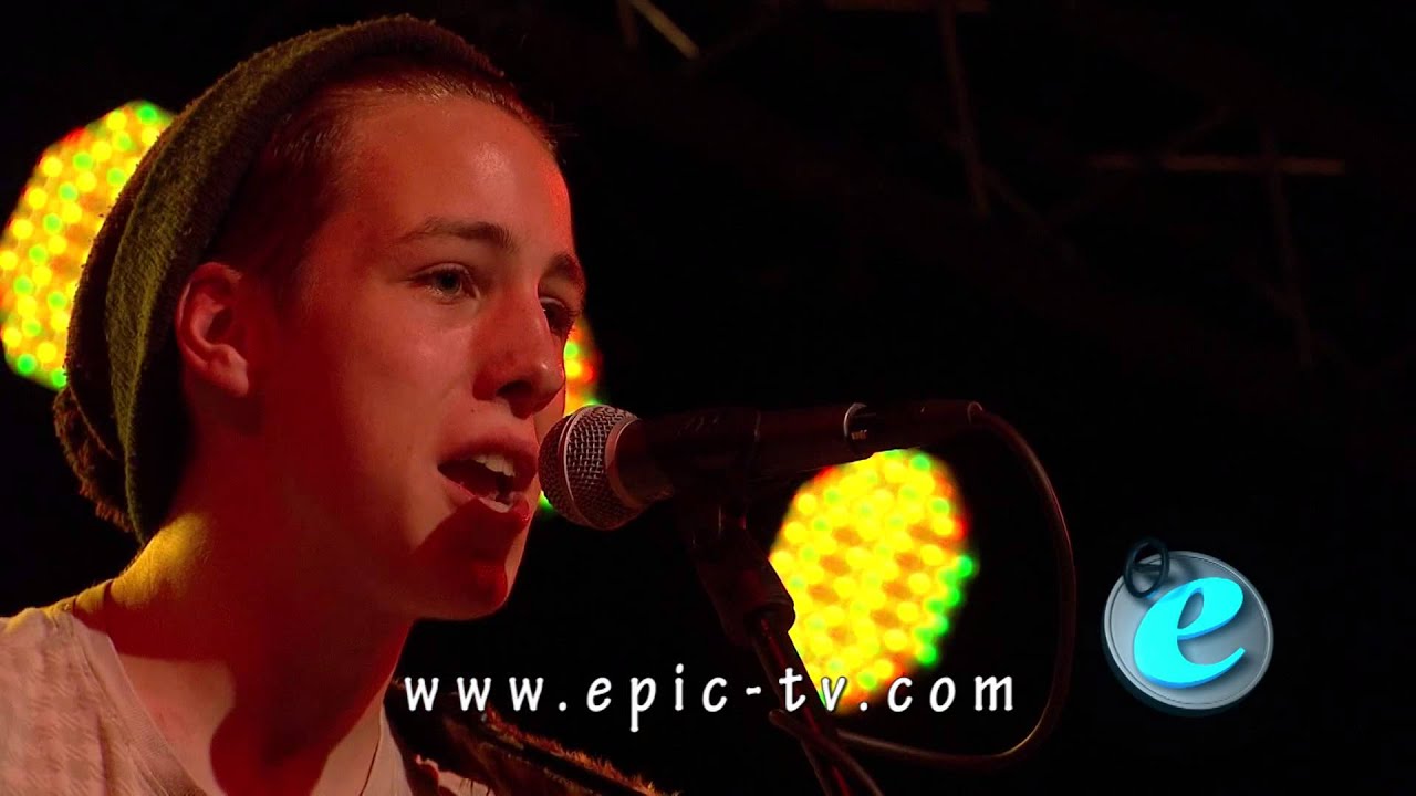 Epic Unplugged - Jim Higgs - YouTube