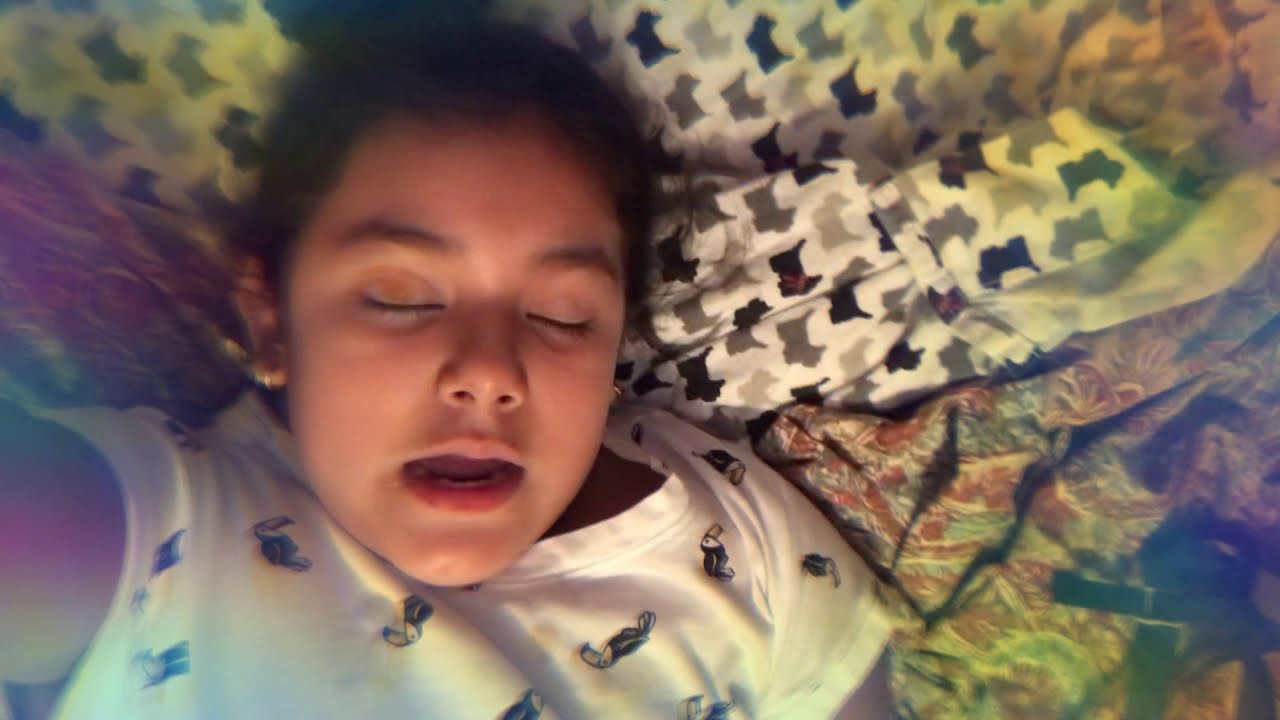 Universal talk - YouTube