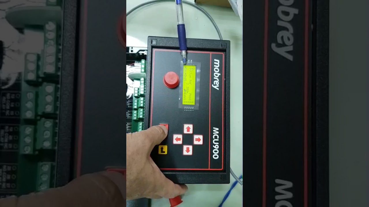日緯公司 Mobrey MCU900 控制器基本設定 - YouTube
