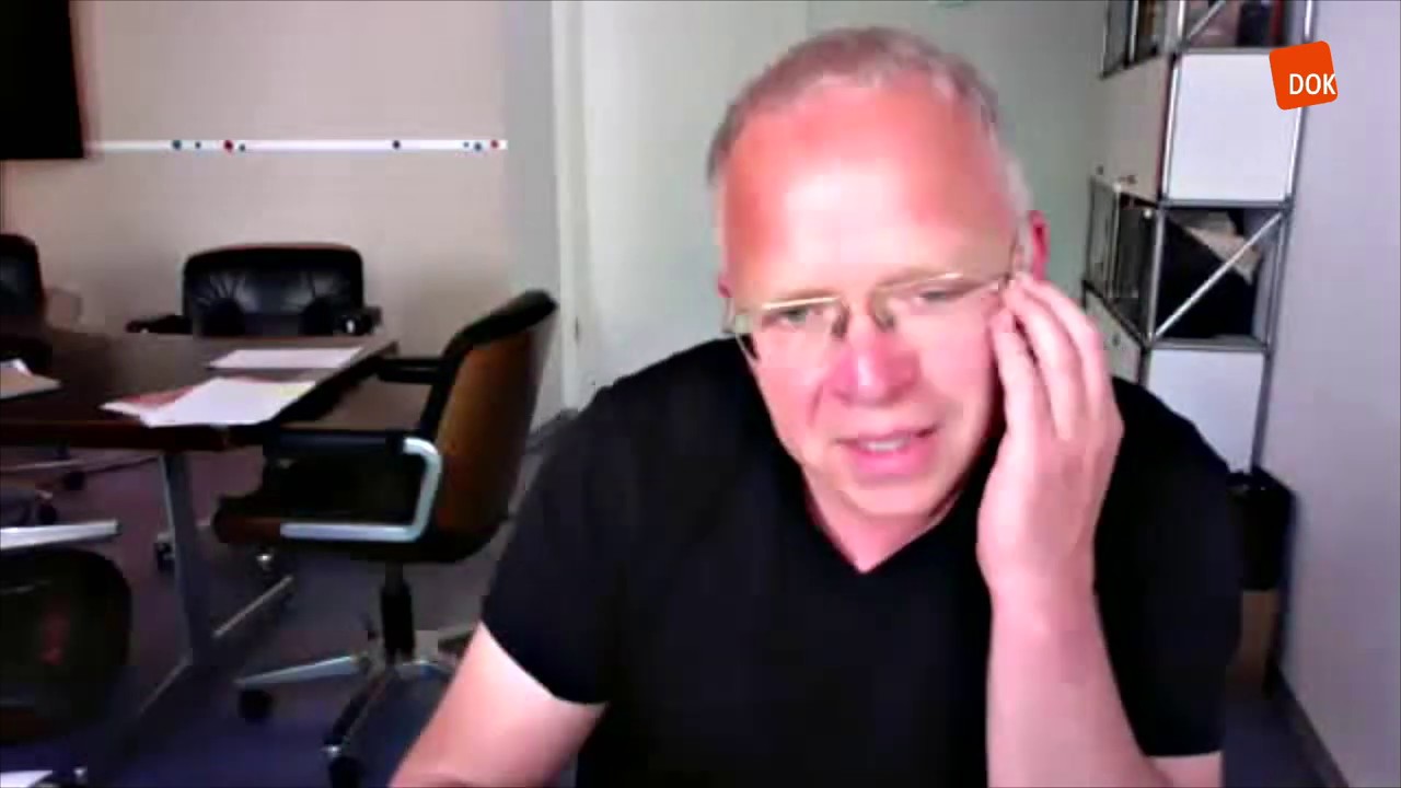 DOKVILLE – Stimmen aus der Branche mit Produzent Christian Beetz - YouTube