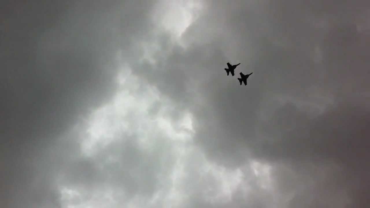 Air Force Jets Flying over Football Stadium - YouTube