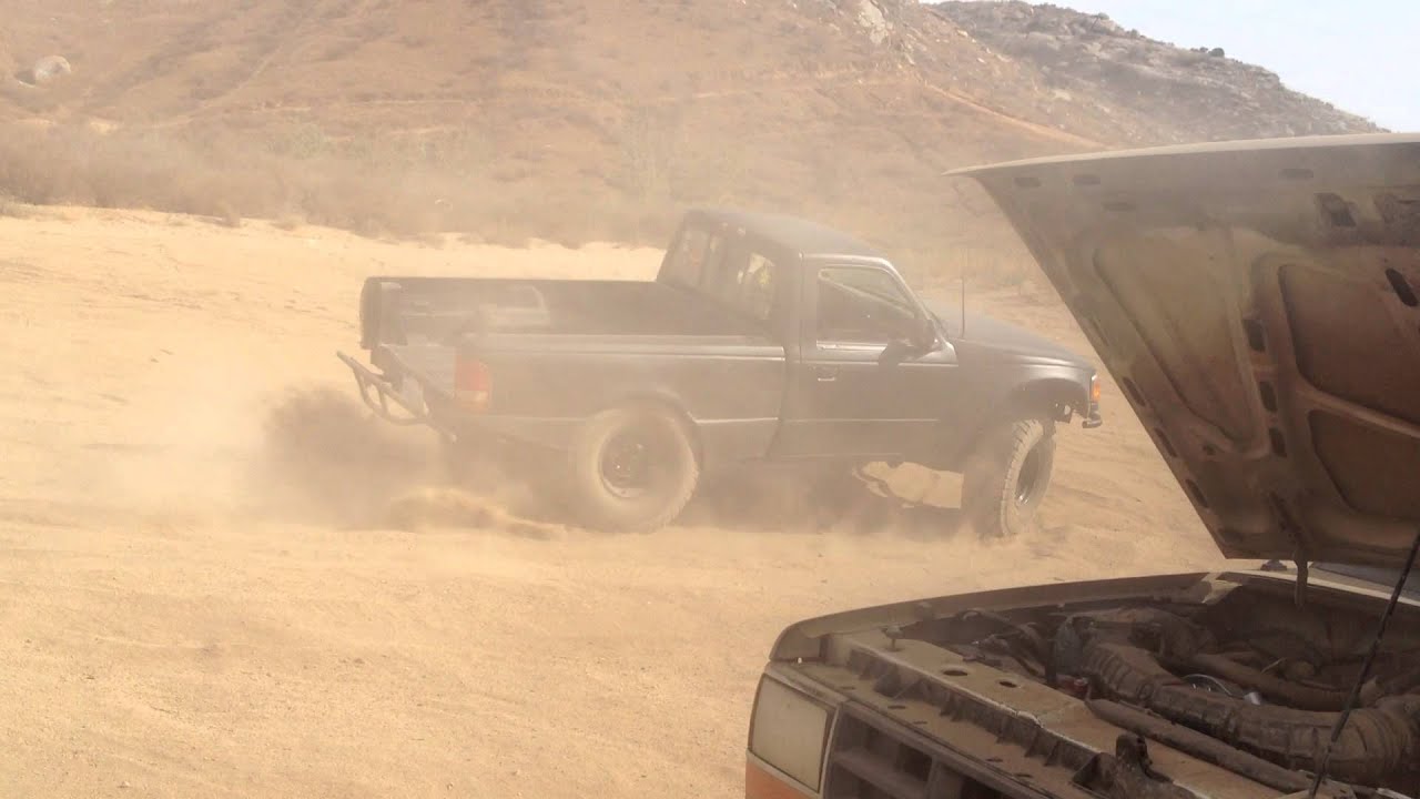 Drifting Ford Ranger - YouTube