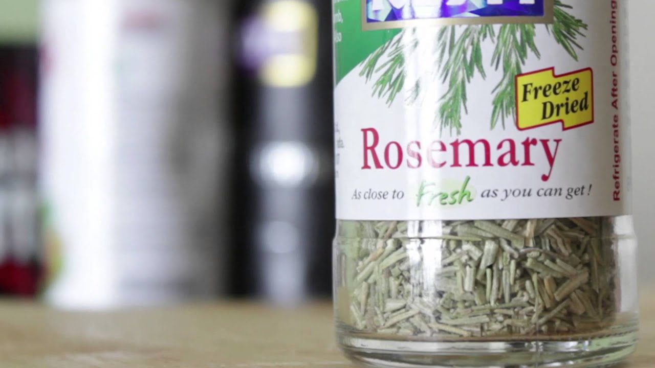 How to make Rosemary Dust/Powder | Headbanger's Kitchen Hacks - YouTube