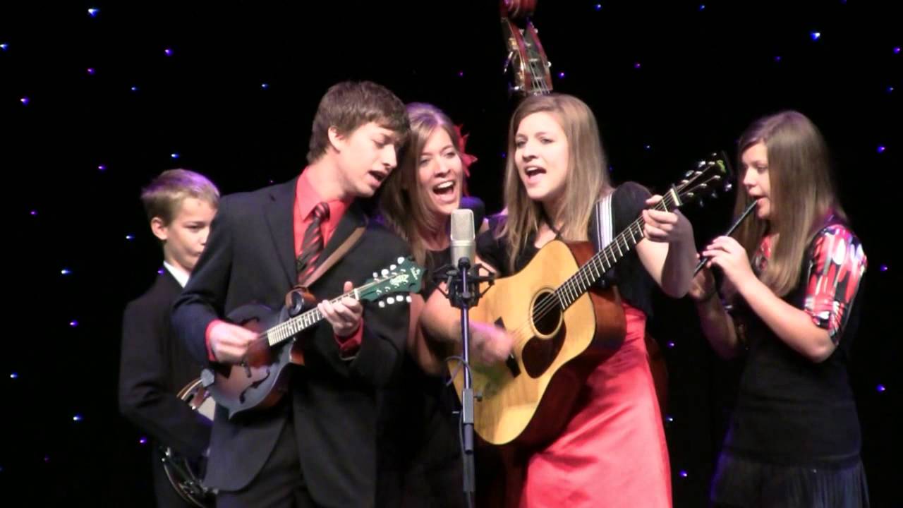 Lindsey Family - America The Beautiful - YouTube