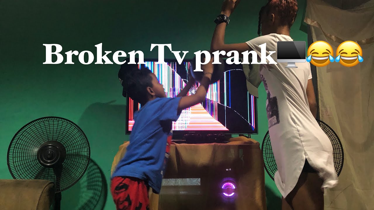 Broken Tv prank😂😂 - YouTube