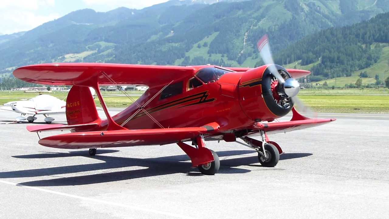 Beechcraft D17S Staggerwing Engine Start Up - YouTube